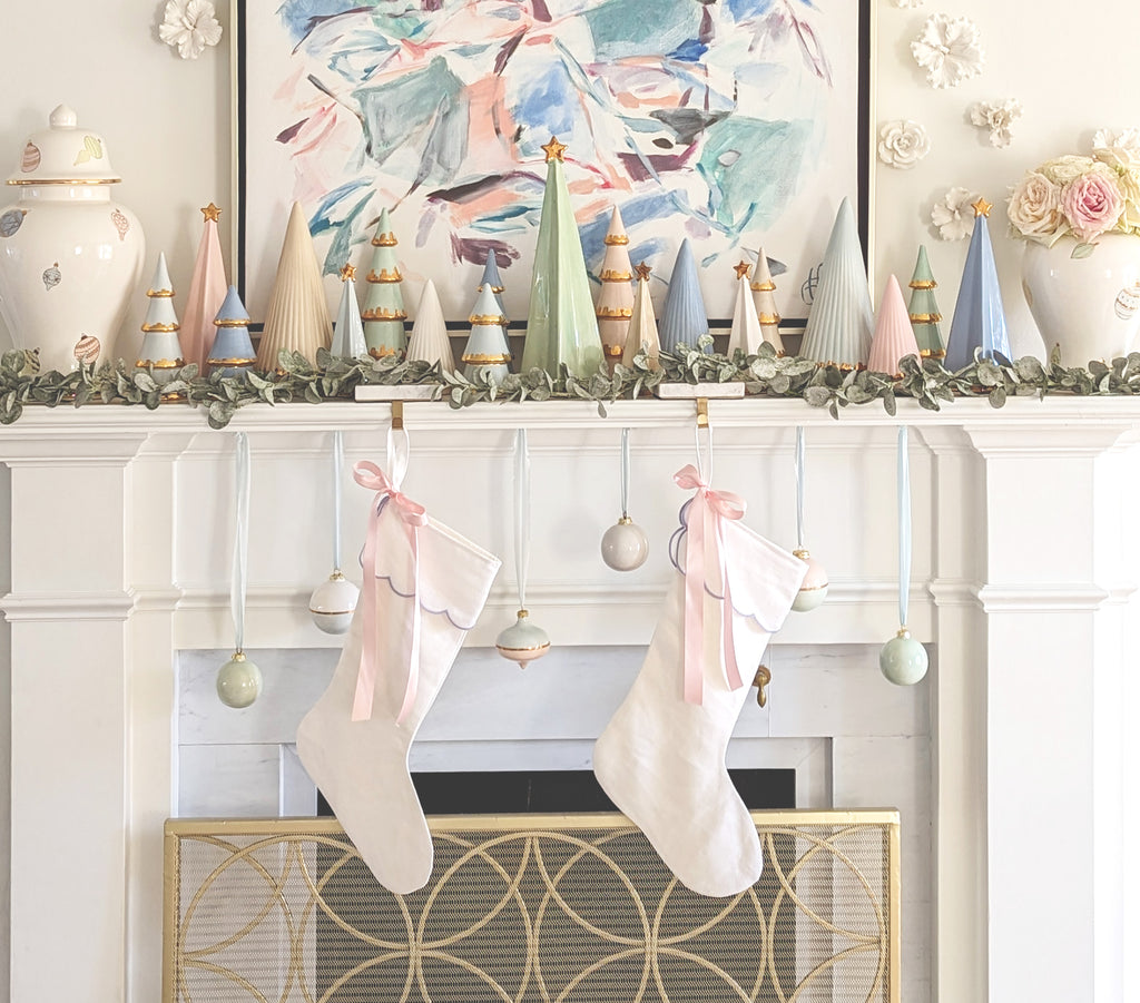 Sea Glass Fluted Christmas Trees with 22K Gold Brushstroke Accent – Lo Home